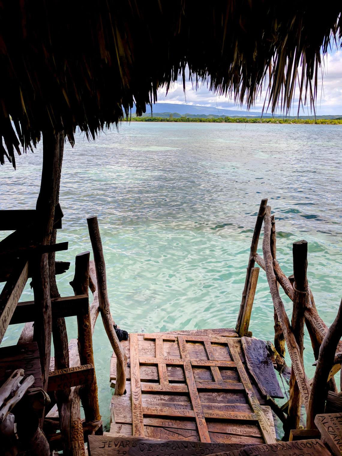 YS Falls and Floyd's Pelican Bar with Reggae Tours - Appetites Abroad