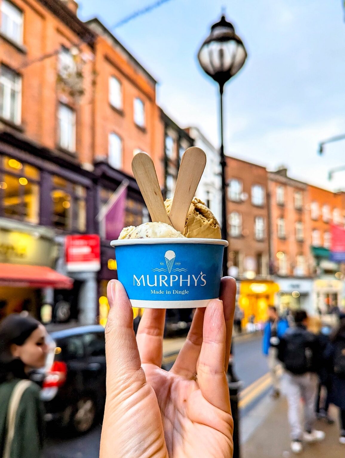 What to Eat in Ireland: Must-Try Irish Dishes, Drinks & Snacks ...