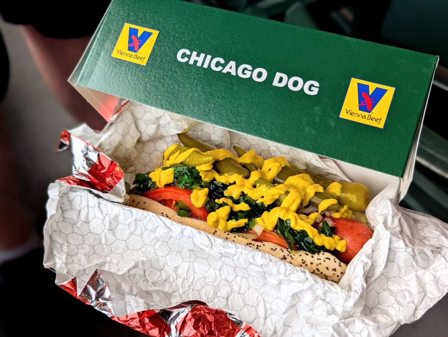 Where to Eat in Chicago: Iconic Eats & Must-Try Restaurants in the ...